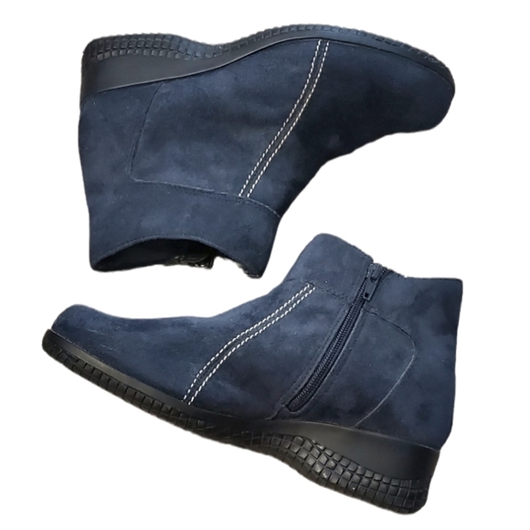 Basic Editions | Shoes | Basic Edition Navy Suede Ankle Booties Size ...